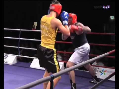 Boksning / Boxing - Nick Barnø vs. Mikkel Højer - YouTube