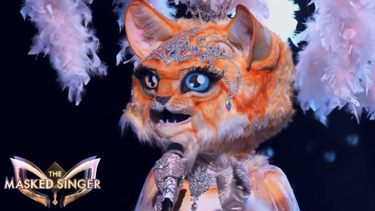 Kitty singing “Mercy“ by Brett Young/ THE MASKED SINGER SEASON 3 - YouTube