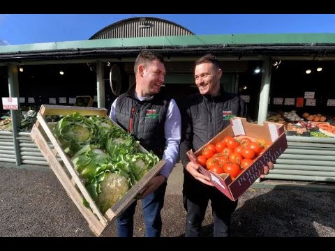 Farm shop enjoys boost in trade after supermarkets ration fruit and ...