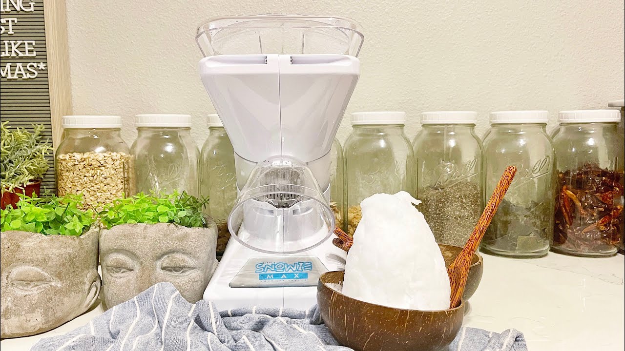 Little Snowie Max Review! Home Shaved Ice Machine - YouTube