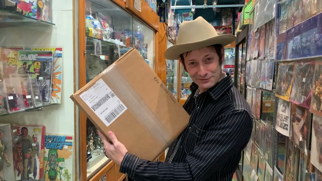 Being greedy and keeping every comic book in this box! - YouTube