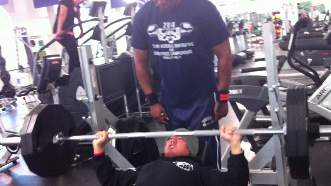 incline 225 lbs at a body weight of 149lbs - YouTube