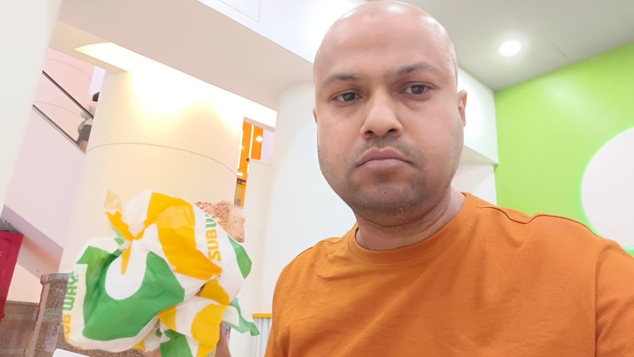 Eating subway sandwich - YouTube