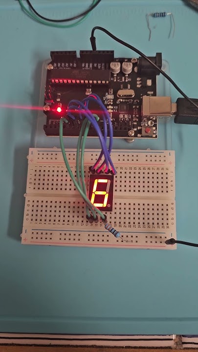 Arduino 7 Segment Counting - YouTube