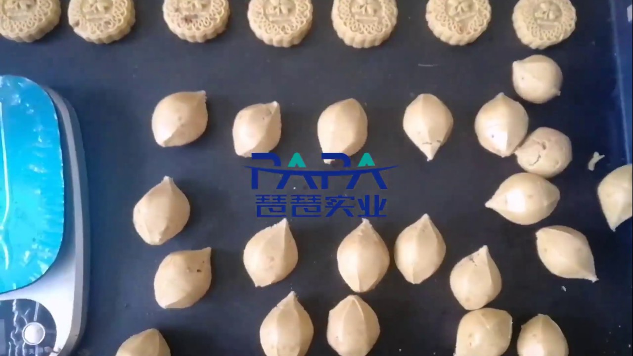 Fried kubba/kibbeh/Lebanese Kibbeh/Quipes/quibe/kibbe/kibe/ kibi/kibbie ...