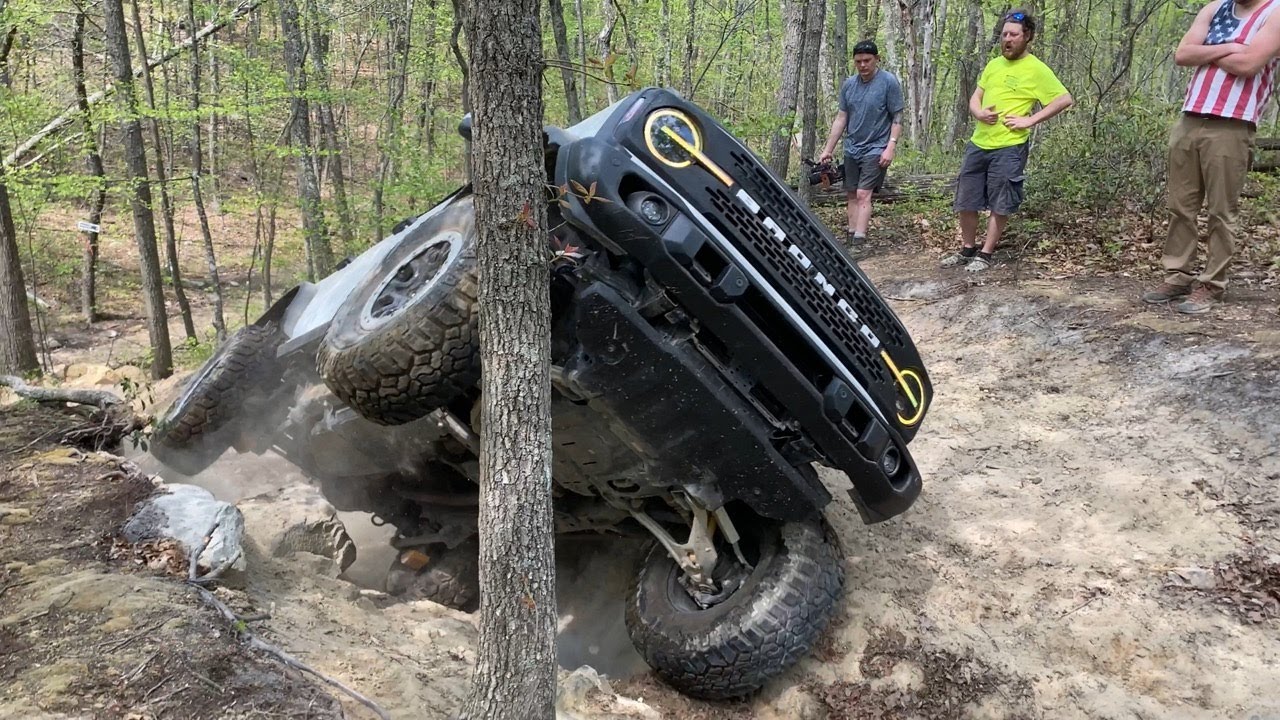 Big Dogs Offroad Ice Breakers Day 1: Well, That Escalated Quickly...[4K ...