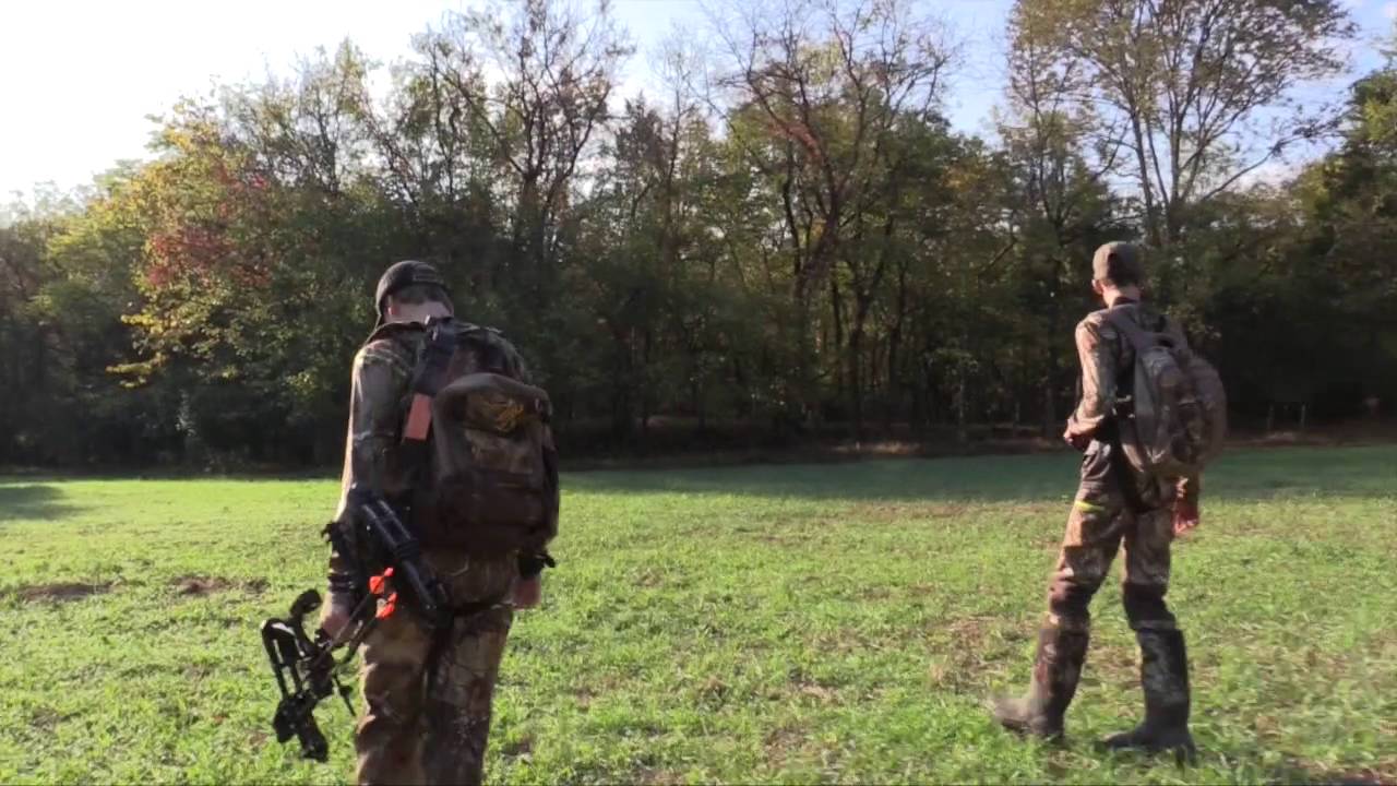 JTC Hunting - Tyler's TN Bow Hunt - YouTube