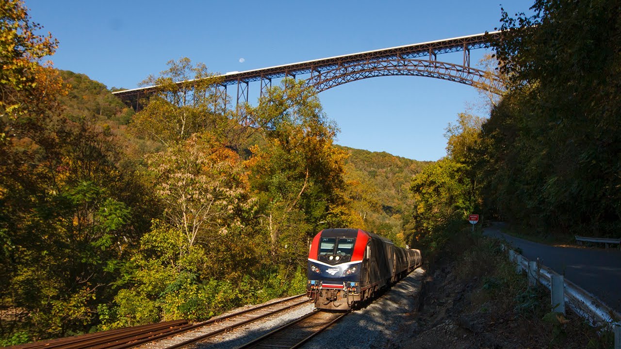 Amtrak's Cardinal under the 800-foot tall New River Gorge Bridge - YouTube