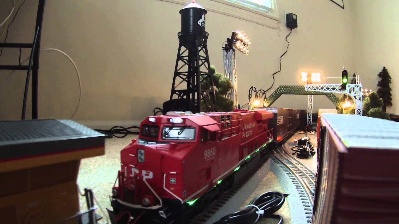 Lionel 86-Foot Hi-Cube Boxcar - Norfolk Southern - Part 1 - YouTube