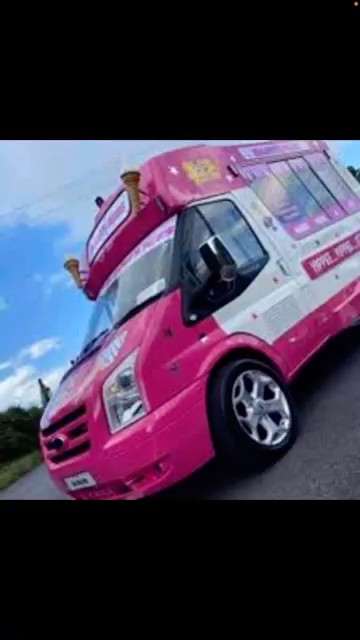 Ice cream van playing oh oh Antonio h64 - YouTube