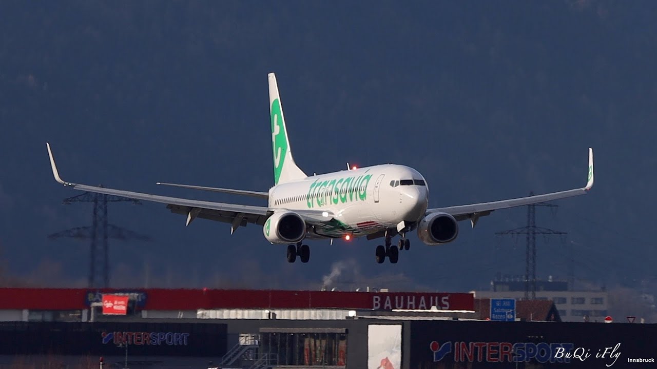 Transavia Boeing 737-8K2 approach and land on Innsbruck Airport - YouTube