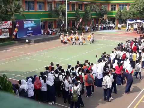 Semapur dance pramuka SMP N 255 in SMART CUP 2016 - YouTube