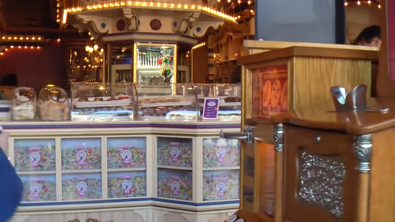 Disneyland Penny Arcade - YouTube