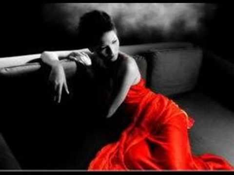 You are blurry on my mind... (Anika Paris - Blurry) - YouTube
