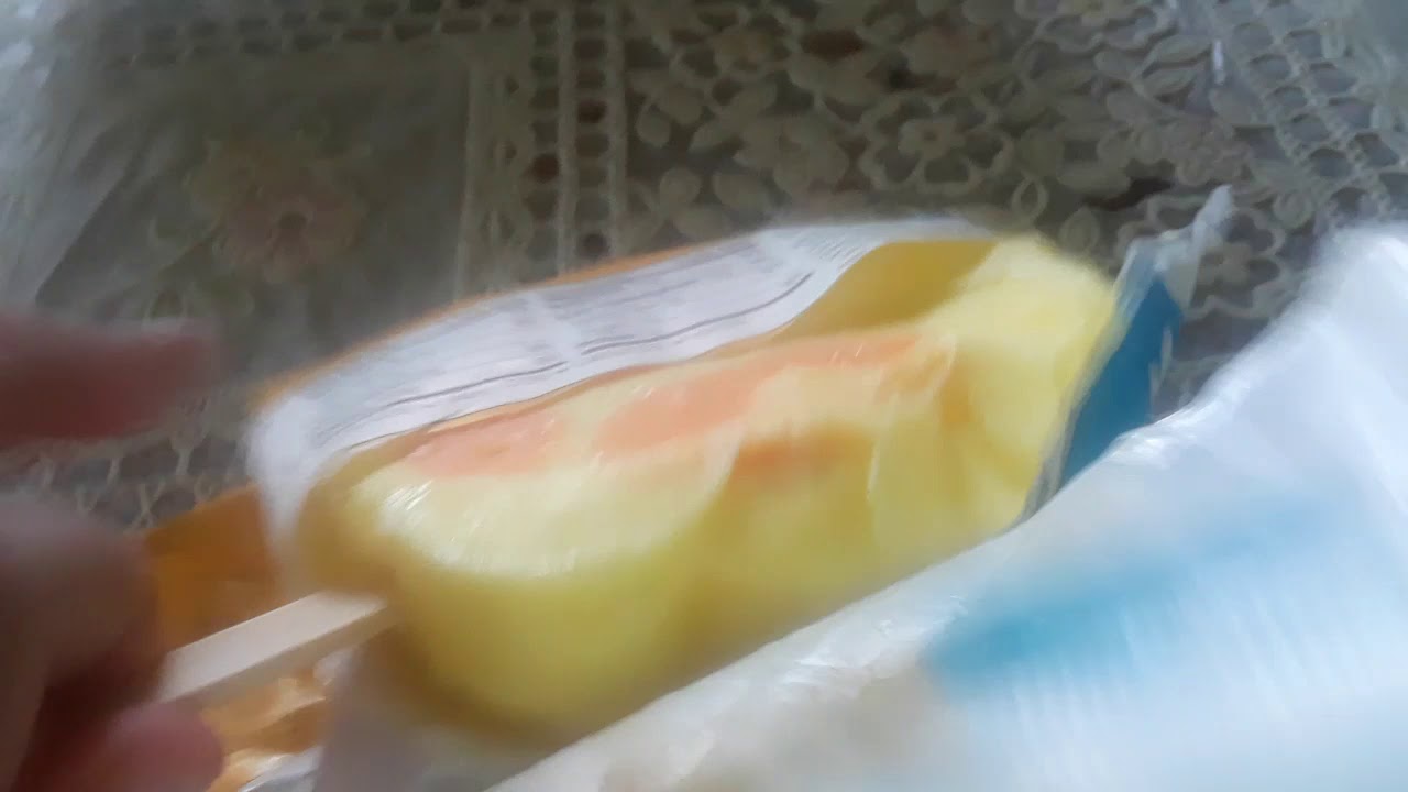 Blue Bunny Tweety Ice Cream Bar w/ Gumball Eyes Review! - YouTube