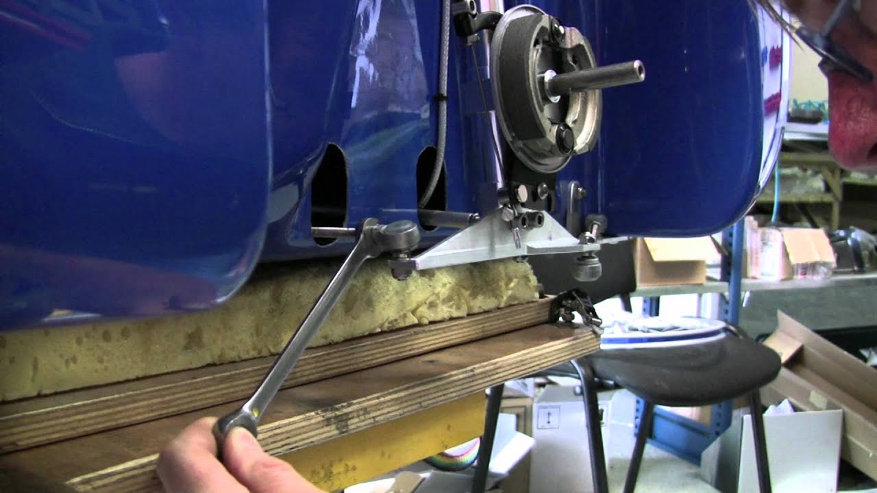 Mango Tutorials: "Toe" or "front wheels alignment". - YouTube