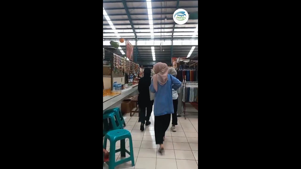Yuuk Intip Keseruan Anak Magang di HAGIA CLEANERS ! - YouTube