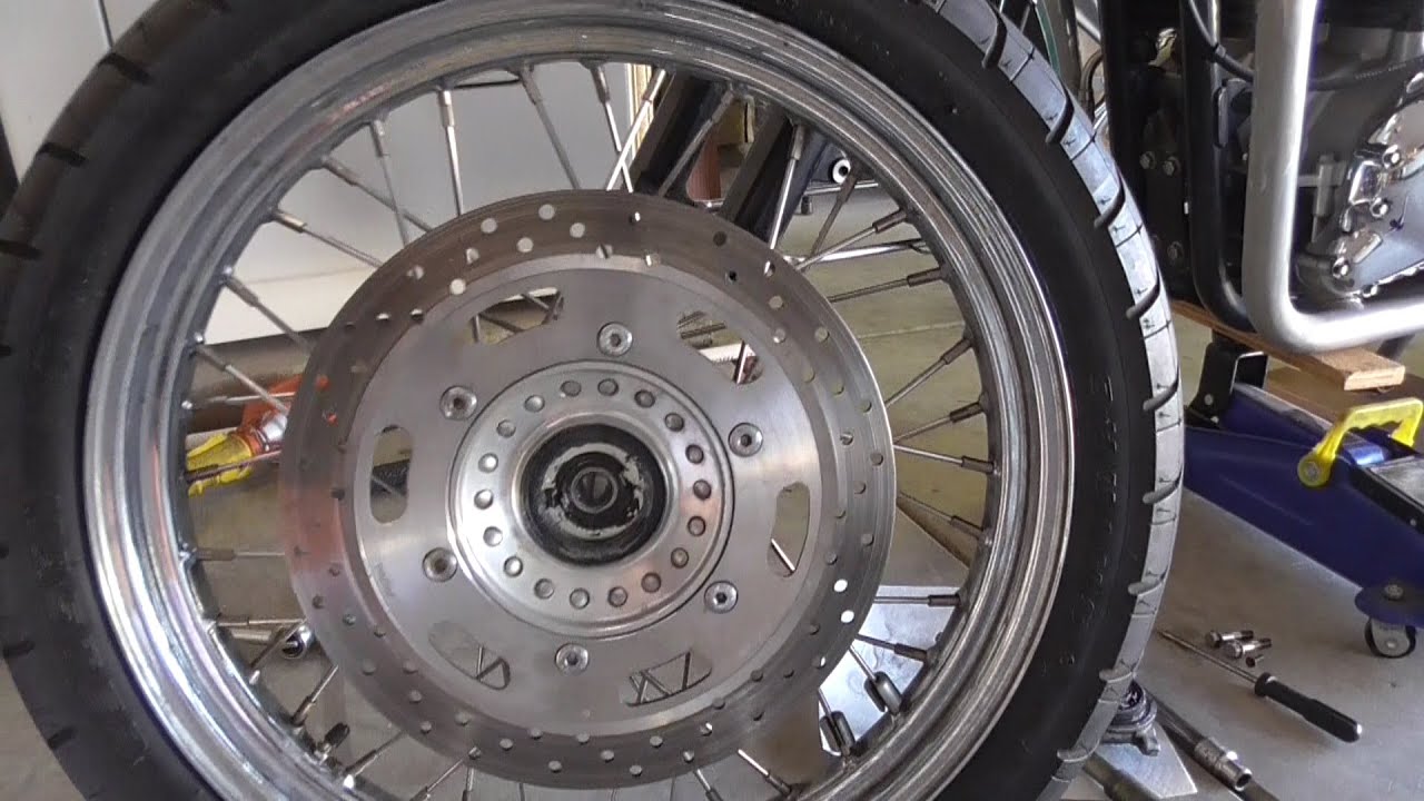 2001 Triumph Bonneville Front Wheel Remove & Replace (with speedo drive ...