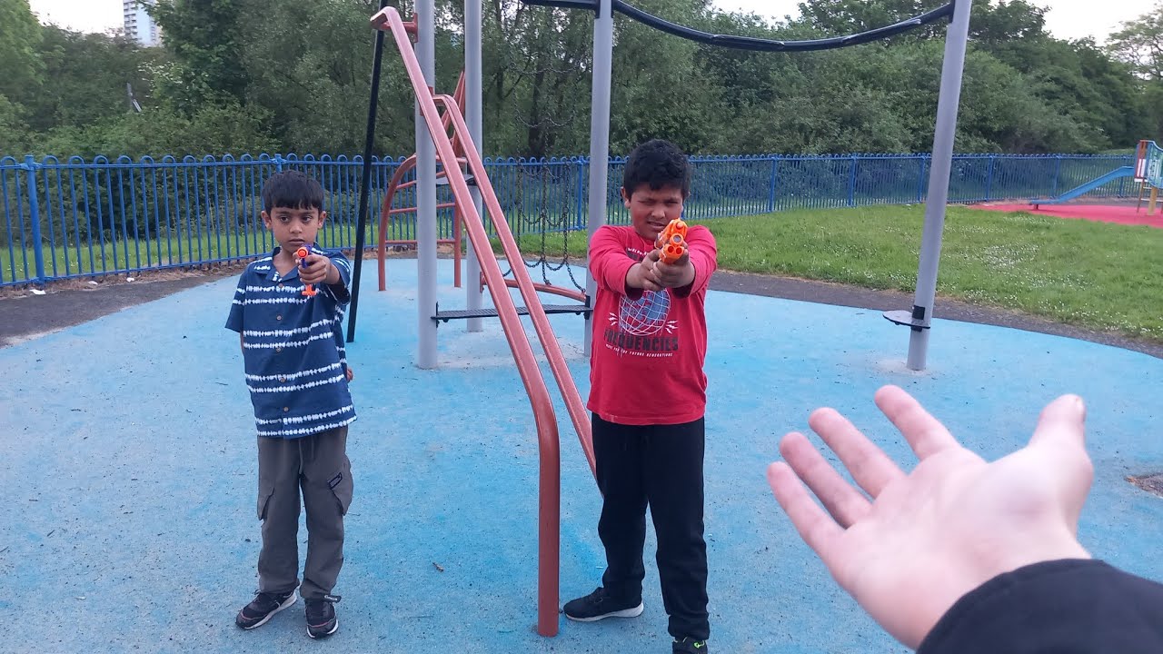 Nerf War : Playground Battle | Nerf Battle - YouTube