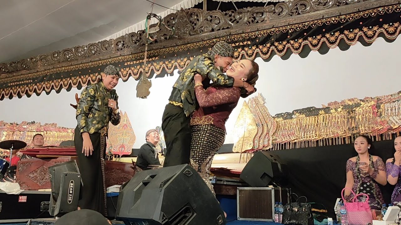 Mas klitik Cs dan Pak Eko live Trenggalek - YouTube