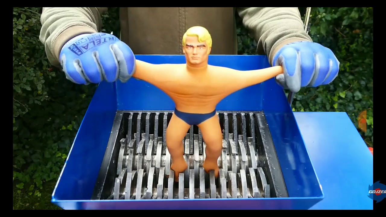 Herşeyi parçalayan mal adam - YouTube