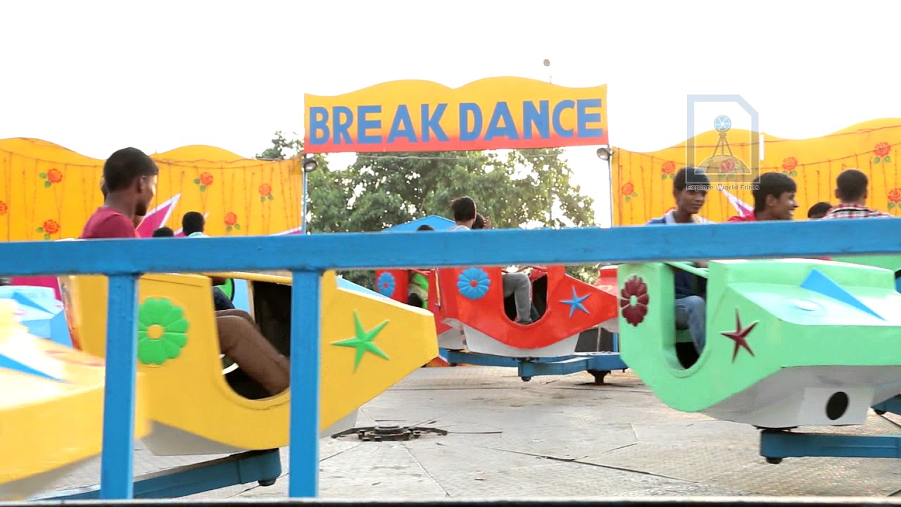 Exciting Adult Game - Crazy Break Dance in New Delhi fair - YouTube