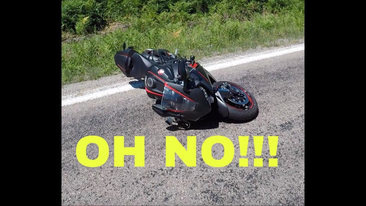2017 cbr1000rr High Side Crash !!! - YouTube