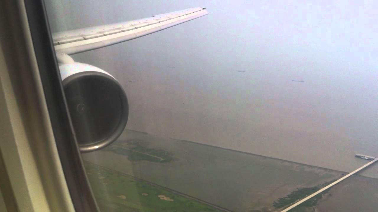 Cathay Pacific CX368 HKG-PVG Landing - YouTube