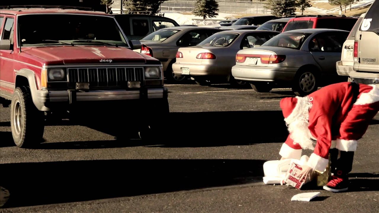 SANTA FALLING IN PUBLIC!! - YouTube