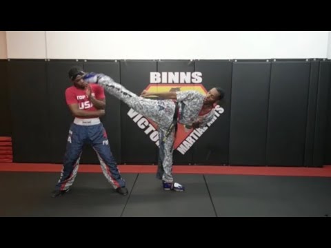 Kicking Drill from Troy Binns 🔥 - YouTube
