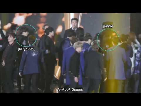 Jungkook secretly looking at Jennie | SMA2018