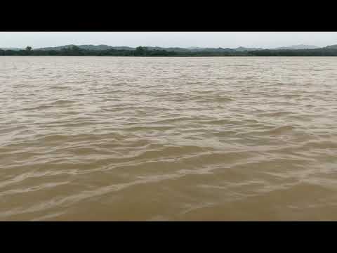 Moving lake Water Wind Sound - YouTube