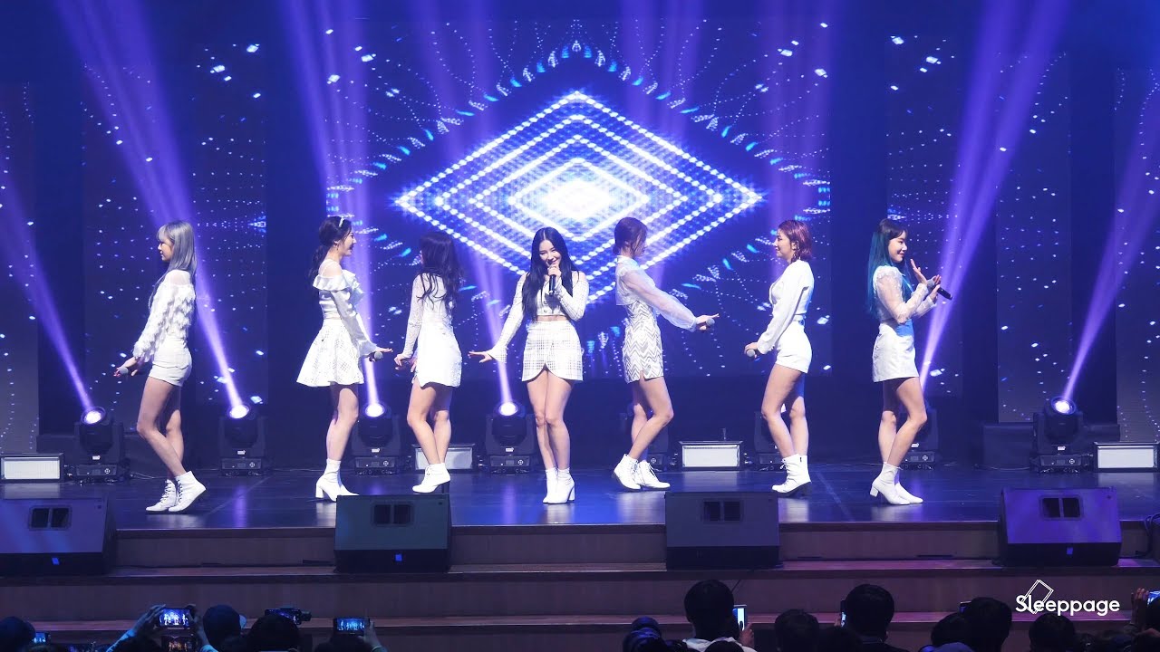 [4K] 190316 모모랜드 MOMOLAND Full Cam @ Y FESTIVAL By Sleeppage - YouTube