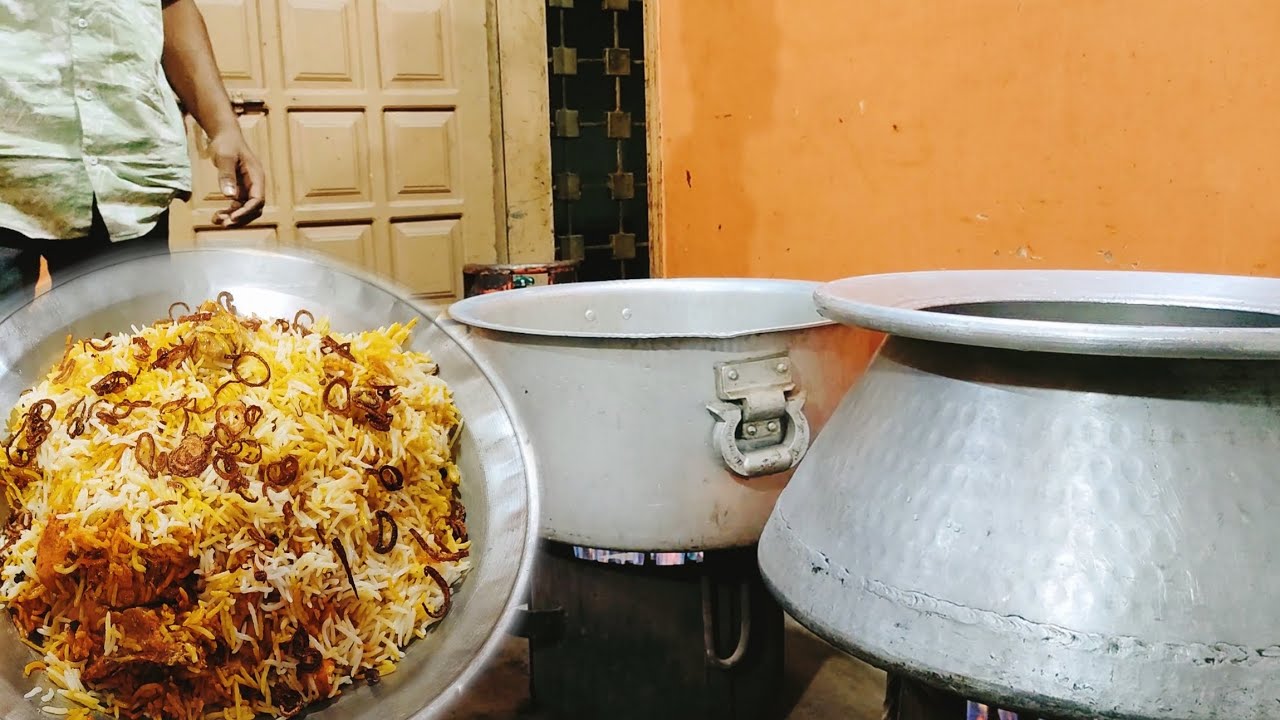 Chicken zafrani biryani | 5kg degi zafrani biryani | by Farooq ghouri ...