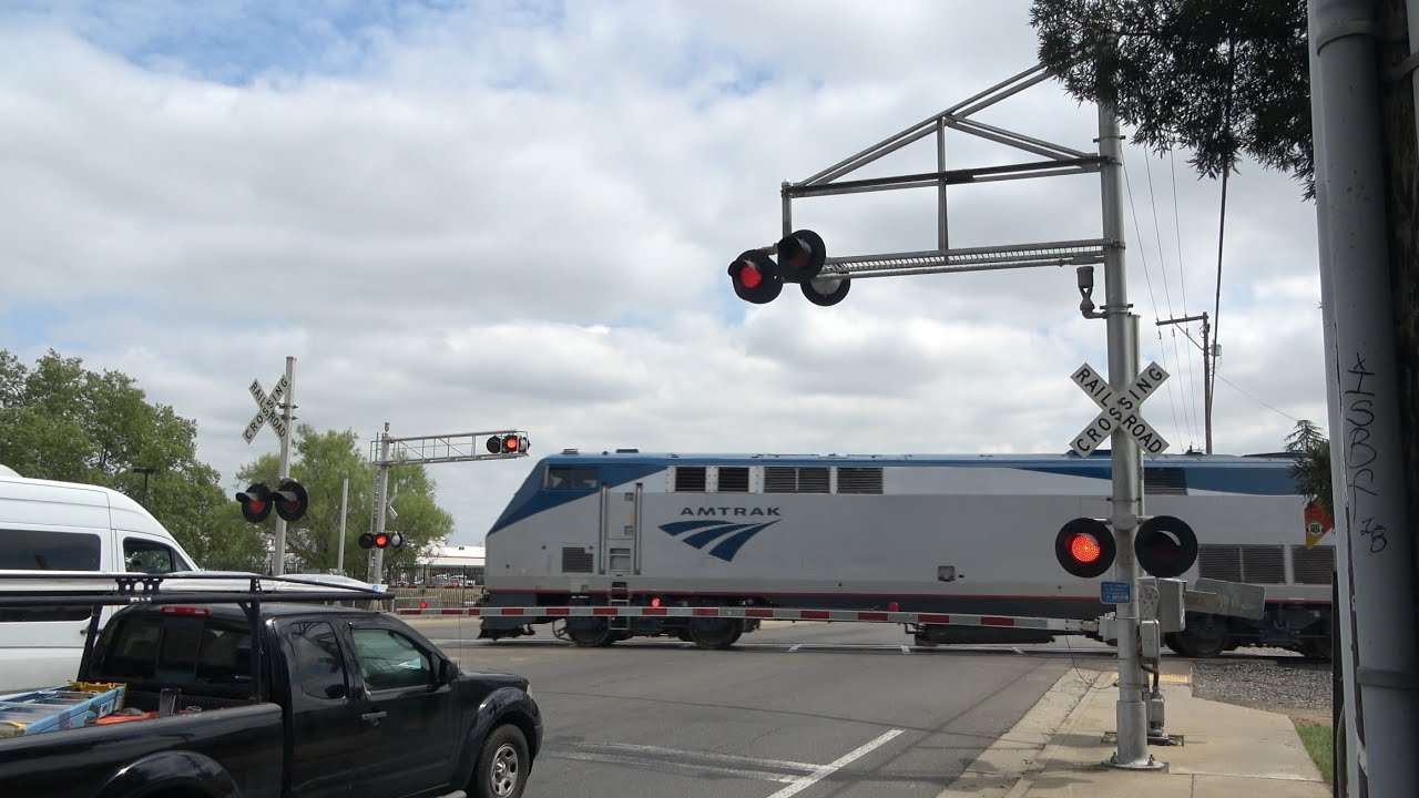 Amtrak 181 Light Power Move Train 961 South - Fruitridge Rd. Railroad ...