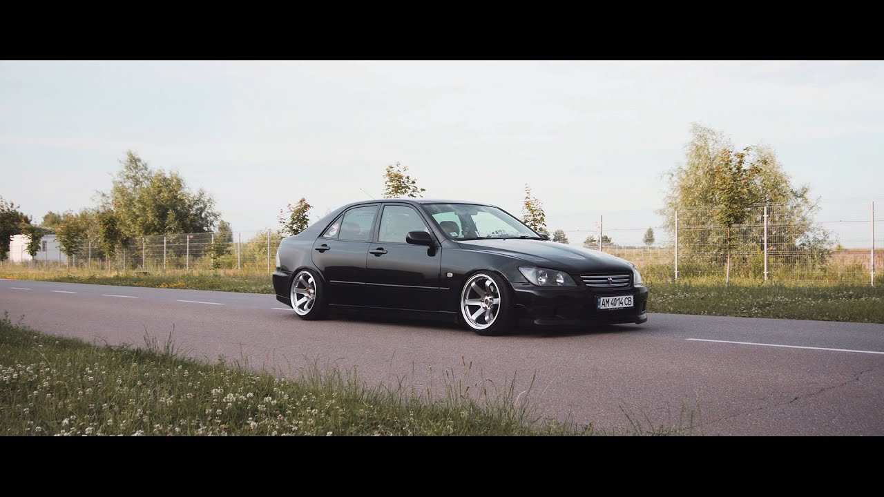 Stanced Lexus IS 200 | 4K - YouTube