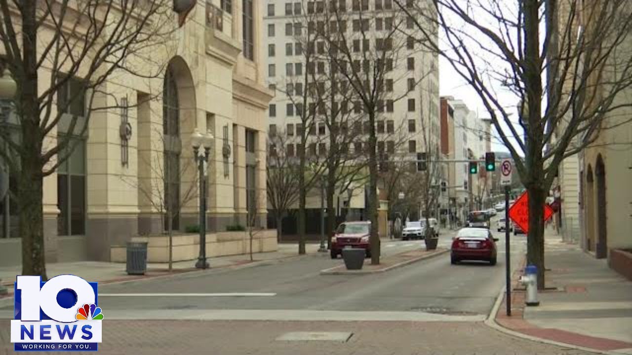 Roanoke officials work on train derailment plan - YouTube