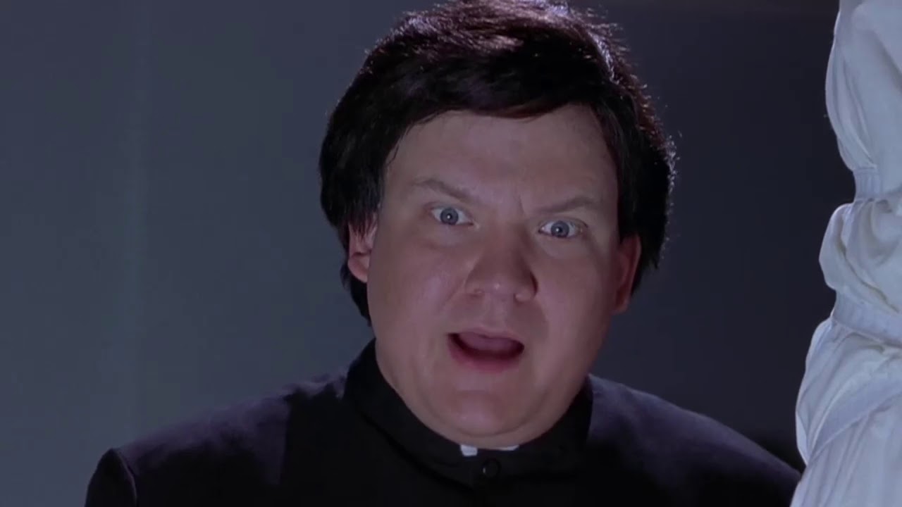 Scary Movie 2 Father McFeely & Father Harris The Exorcist - YouTube