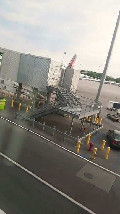 quand je vais dans un autre endroit que le Canada et que je ne vais ...