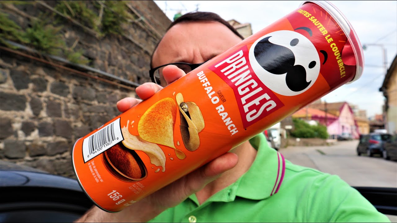 Ho provato le PRINGLES BUFFALO RANCH | Food Review ITA - YouTube