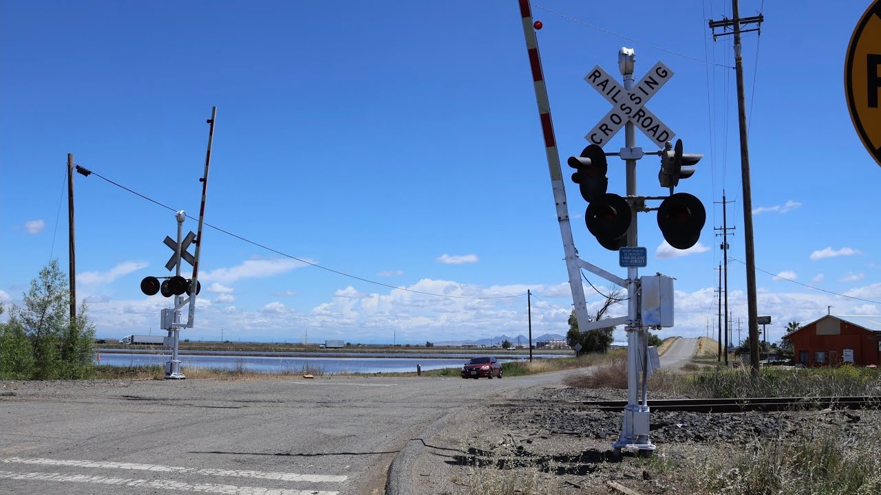 Freshwater Road Railroad Crossing Walk Tour, Williams CA - YouTube