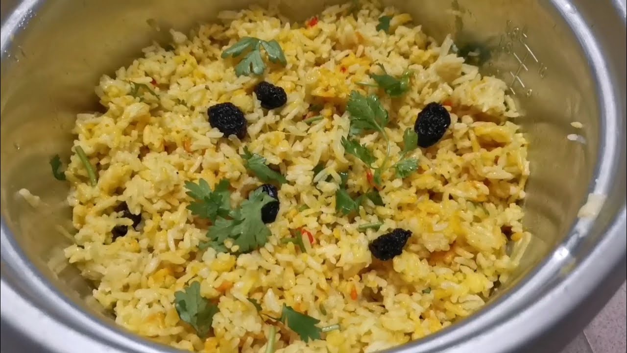 Cara Mudah Buat Nasi Minyak Guna Beras Biasa - YouTube