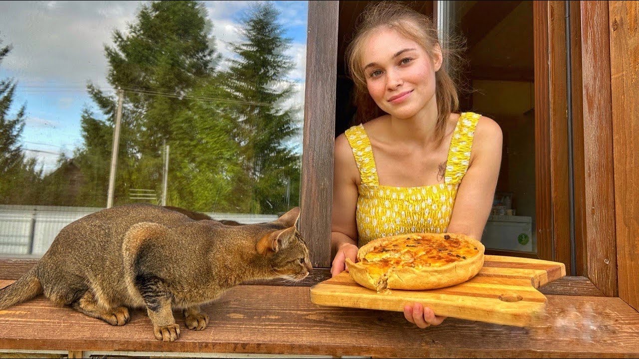 An amazing woman lives with her husband in the midst of incredible ...