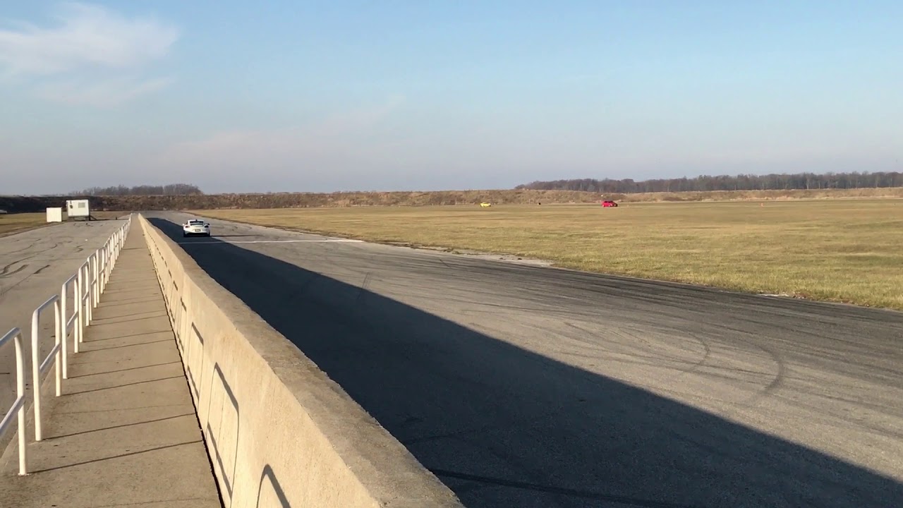 Toronto Motorsport Park Cayuga Porsche GT4 - YouTube