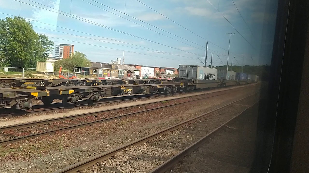 Freightliner train with containers. UK. - YouTube