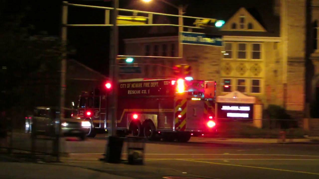 Newark Fire Dept rescue 1 responding from new Quarters 7/24/15 # ...