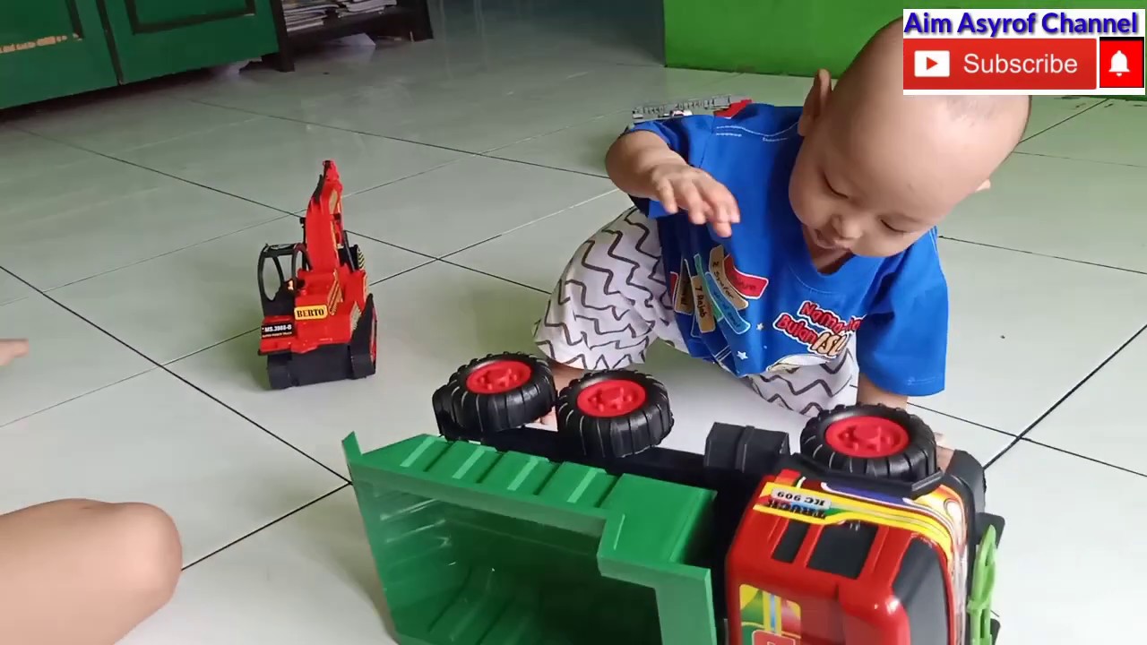 bayi Main mobil truk, excavator dan kereta #bayigemes #mainmobilan # ...