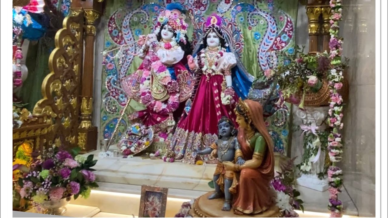 London Soho Radha Krishna Temple Damador lamp offering / Damadorastakam ...