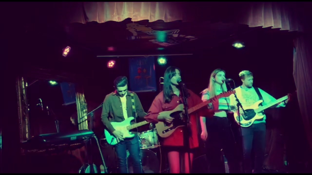 Joely - Live in Hoxton, London - YouTube