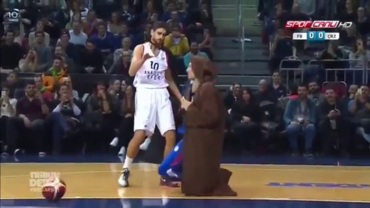 Furkan Korkmaz Darth Vader Dunk W Cedi Osman Slam Dunk Contest Youtube